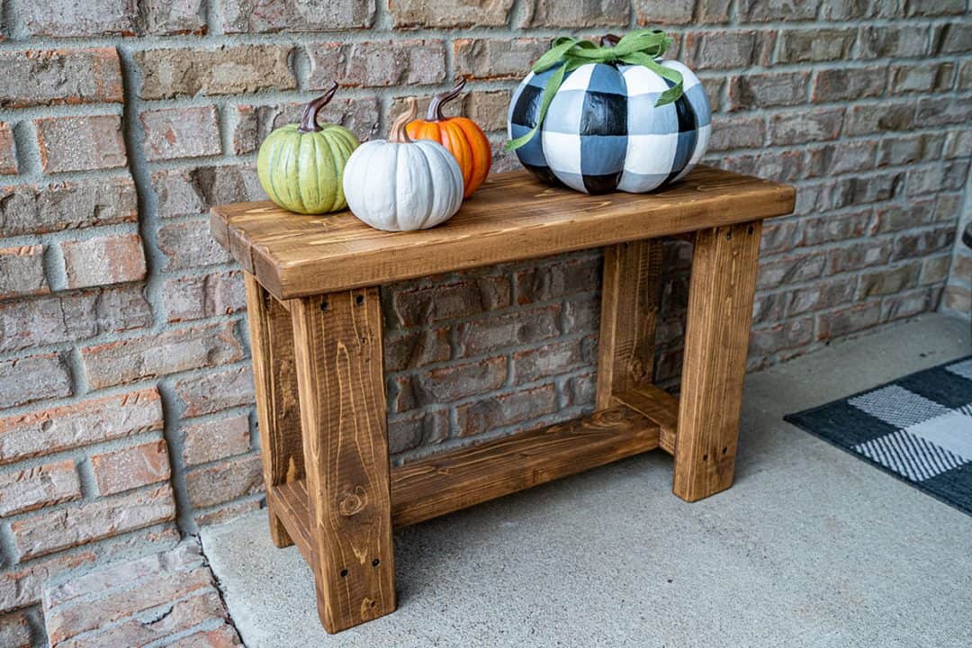 Small DIY Decorative Outdoor Bench - Home DIY Fun