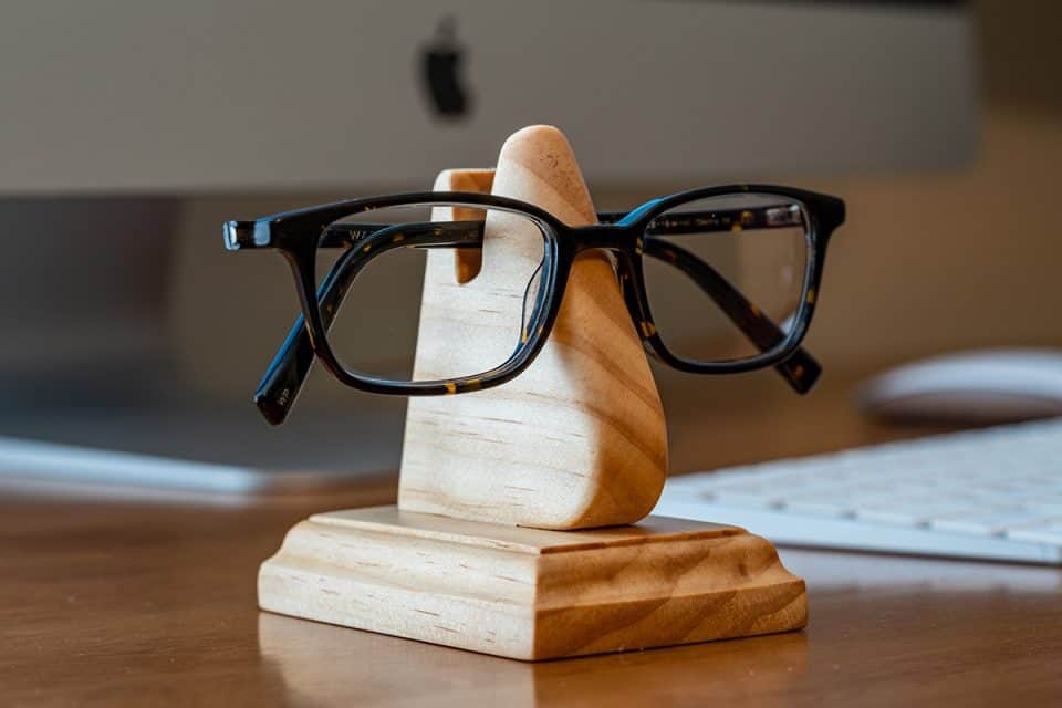 Desktop Eyeglass Holder Scroll Saw Pattern - Home DIY Fun