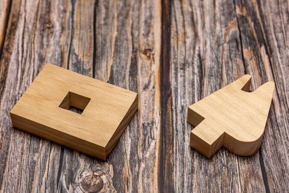 Desktop Eyeglass Holder Scroll Saw Pattern - Home DIY Fun