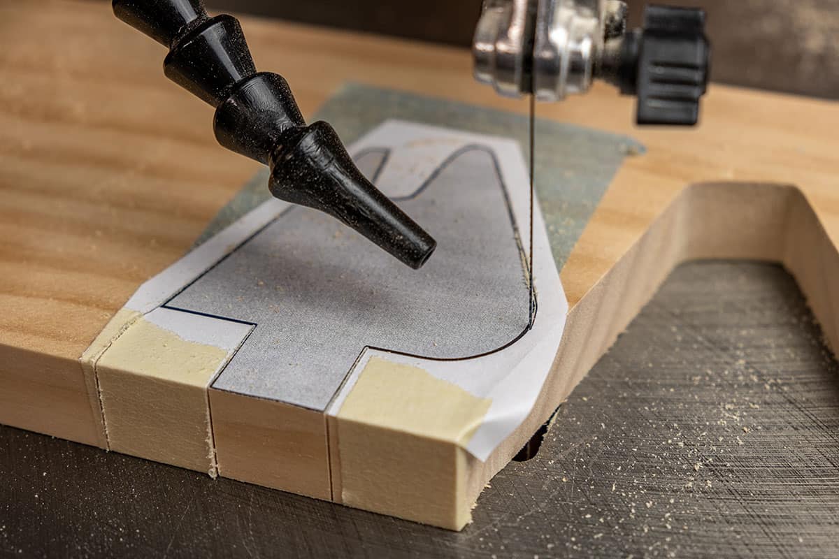 Desktop Eyeglass Holder Scroll Saw Pattern - Home DIY Fun